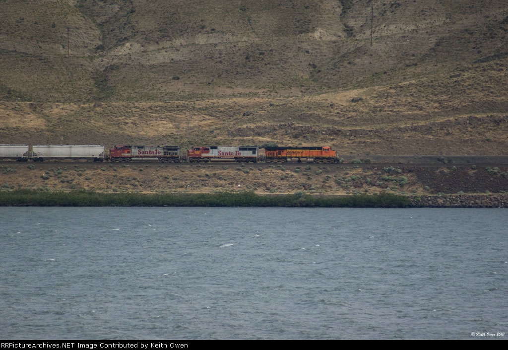 BNSF 7628